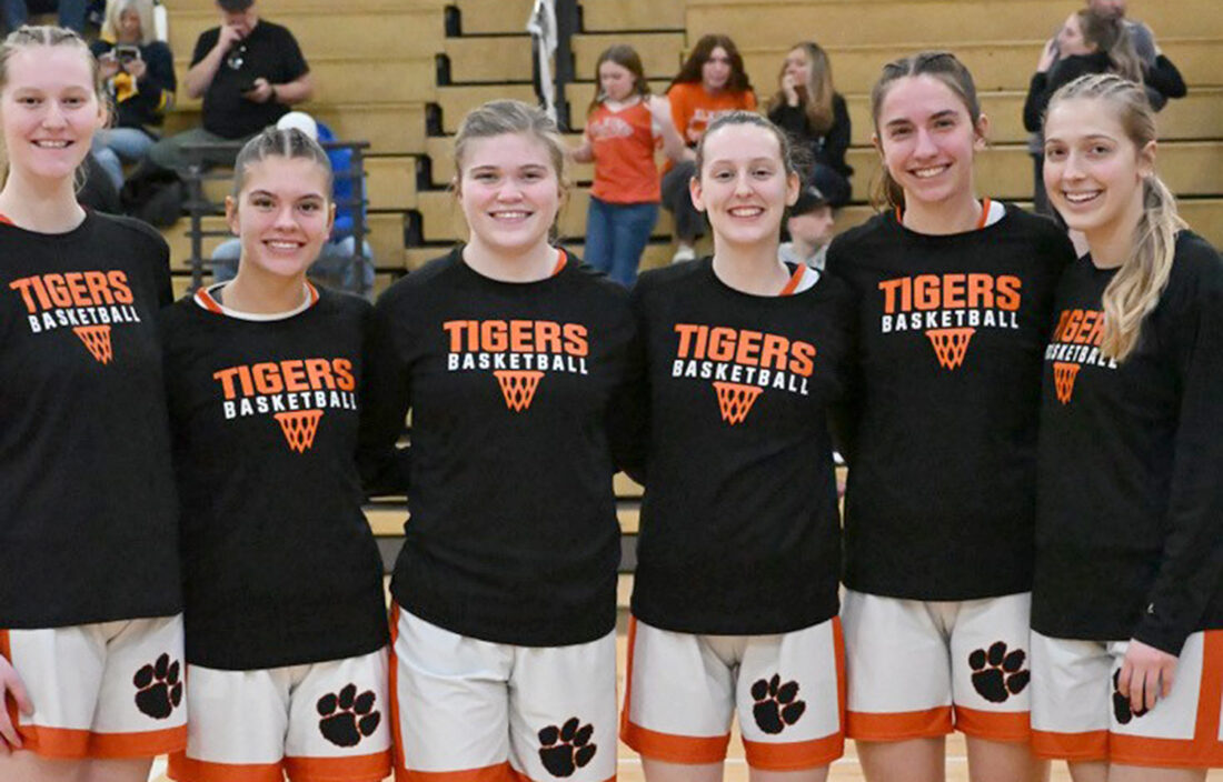 EHS basketball teams win on Senior Night | News, Sports, Jobs - The ...